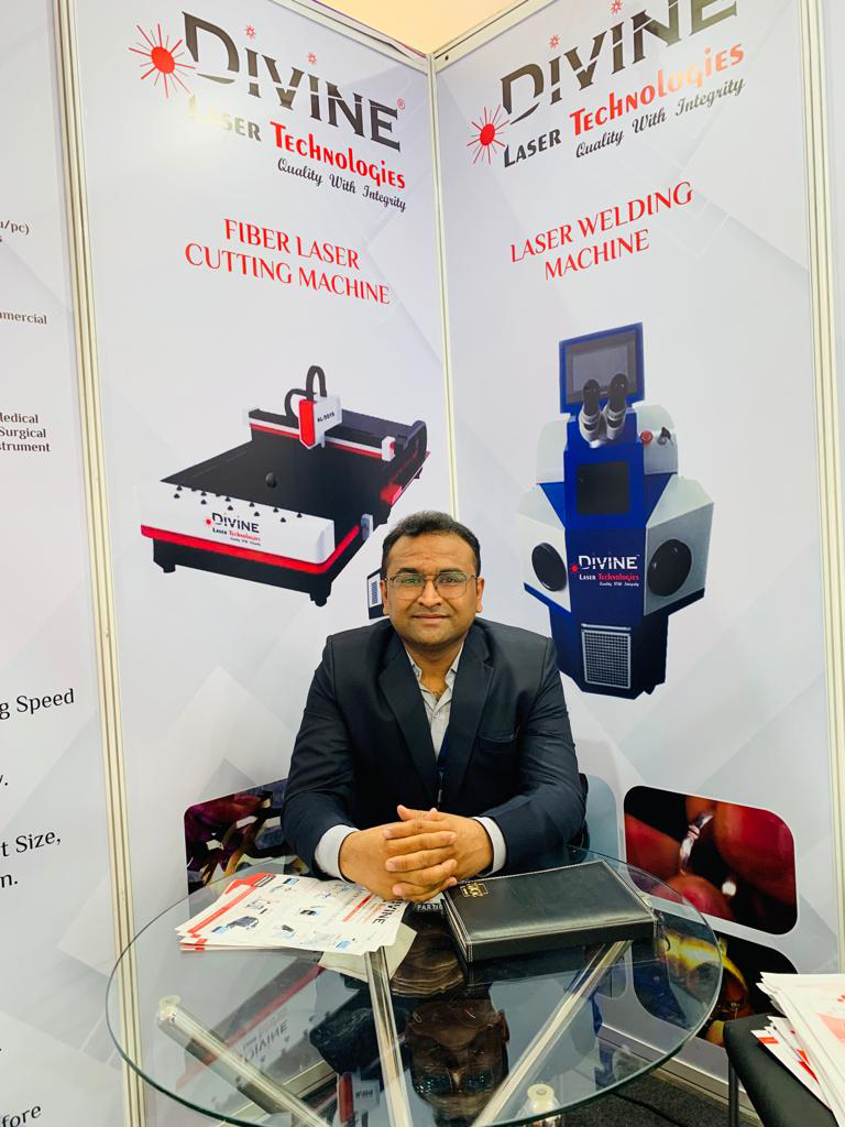 Exhibition - Divine Laser Technologies