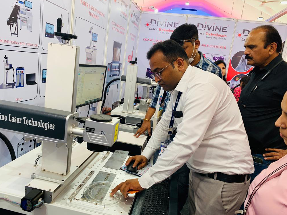 Exhibition - Divine Laser Technologies